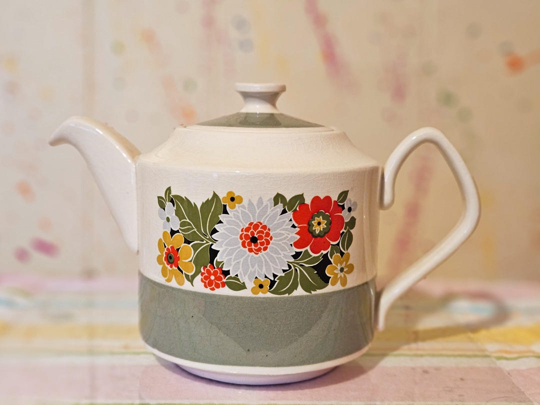Vintage Retro Sadler Teapot Flower Power 1970's Motif Colorful Mid ...