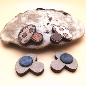 Wooden Mushrooms Magnet Set of 4 - Wood Inlay Toadstool Fridge Magnets ...