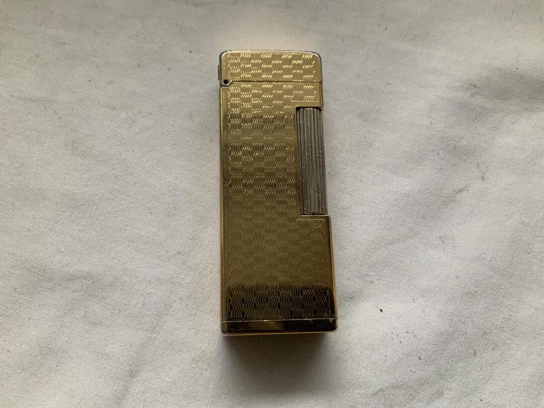 Kingsway Foreign Engine Turned Roller Gas Gilded Pocket Lighter ...