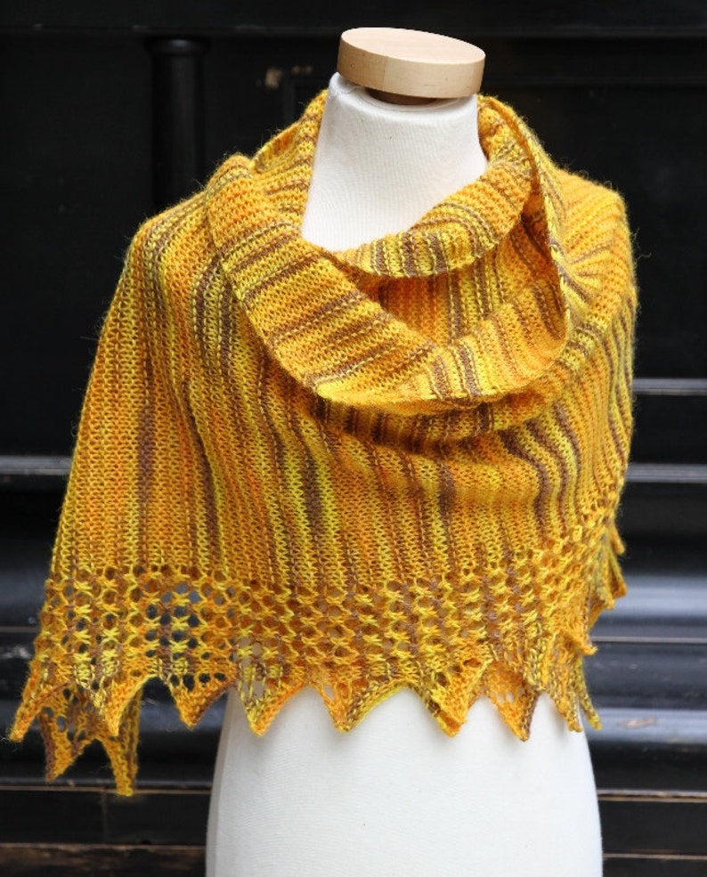 PDF knitting pattern scarf garter stitch lace reversible | Etsy