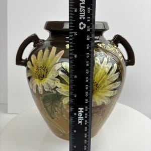 A Beautiful and Highly Decorative Antique Vase. Probably From Leeds Art ...