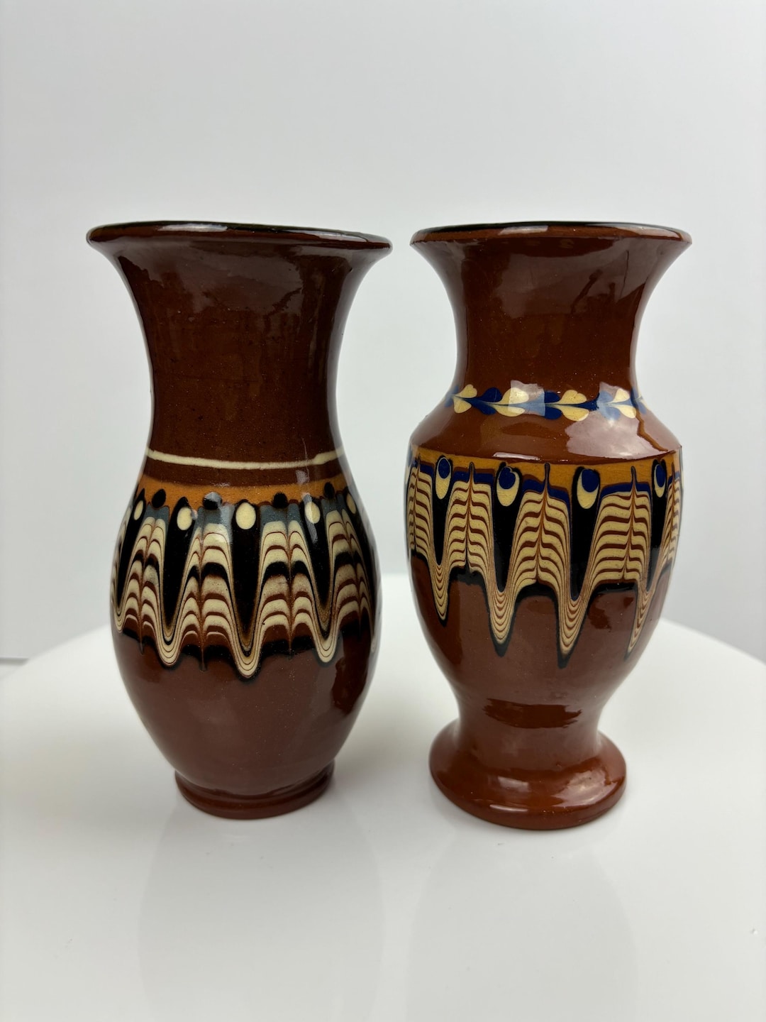 Two Vintage Bulgarian ‘folk Art’ Troyan Vases With Peacock Slip Pattern ...