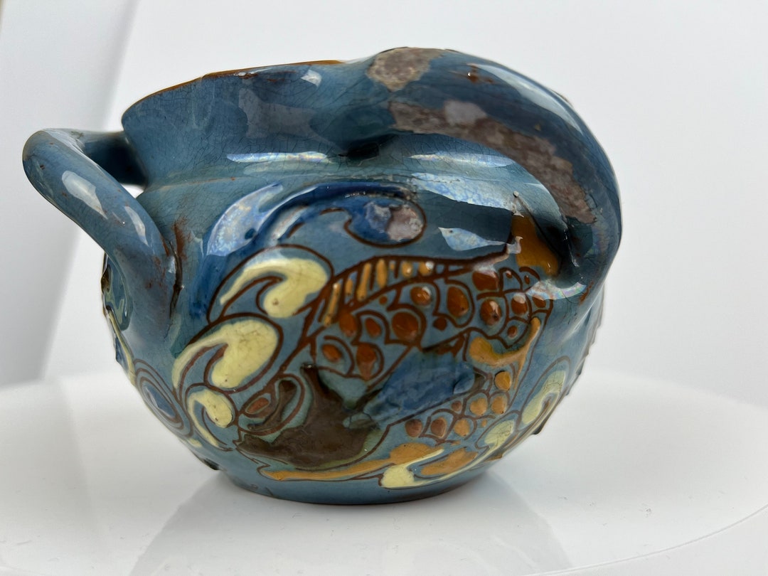 CH Brannam of Barnstaple Fish Small Four Handled Bowl With Fish Design ...