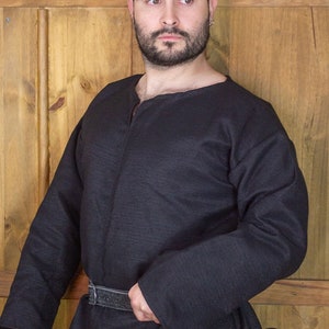 Fantasy Medieval Dakan Tunic: LARP Cosplay Costume for Renaissance ...