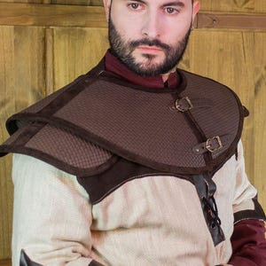 Vermillion Gorget: Medieval Neck Armor, LARP, Renaissance Faire ...