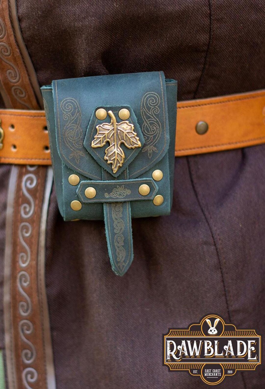 Elvish Leather Belt Bag: Lassel Small Pouch, LARP Cosplay Accessory - Etsy