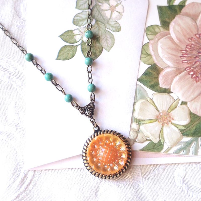 Antique Button Necklace - Etsy