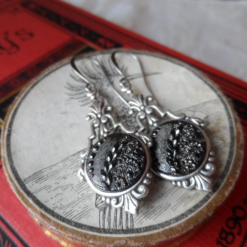 TimelessTrinkets - Etsy