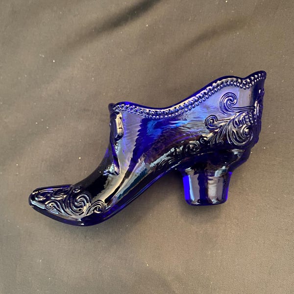 Vintage Glass Shoe - Etsy