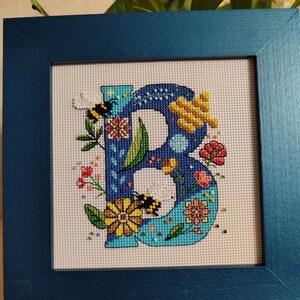 Letter B Counted Cross Stitch Pattern, Floral Alphabet PDF Design - Etsy