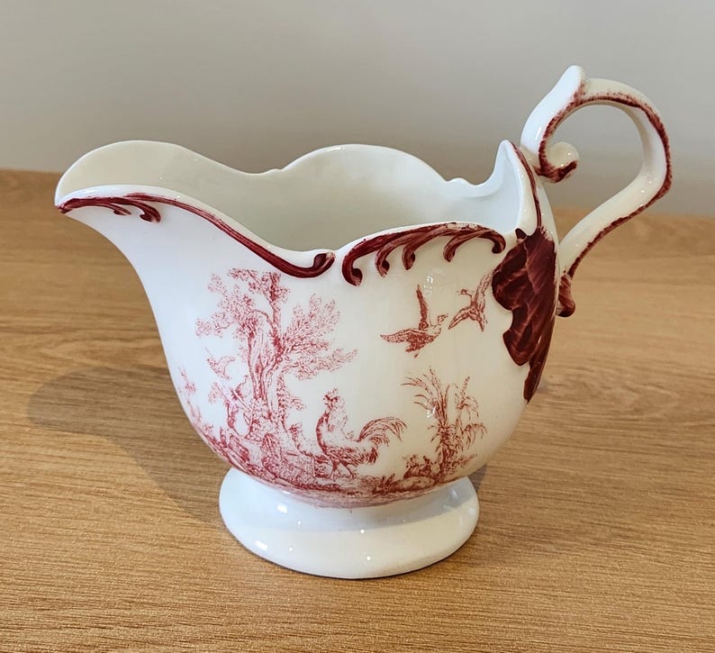 Vintage Tea Set Pieces Ascot Teapot & Milk Jugs, Chameleon House Milk ...