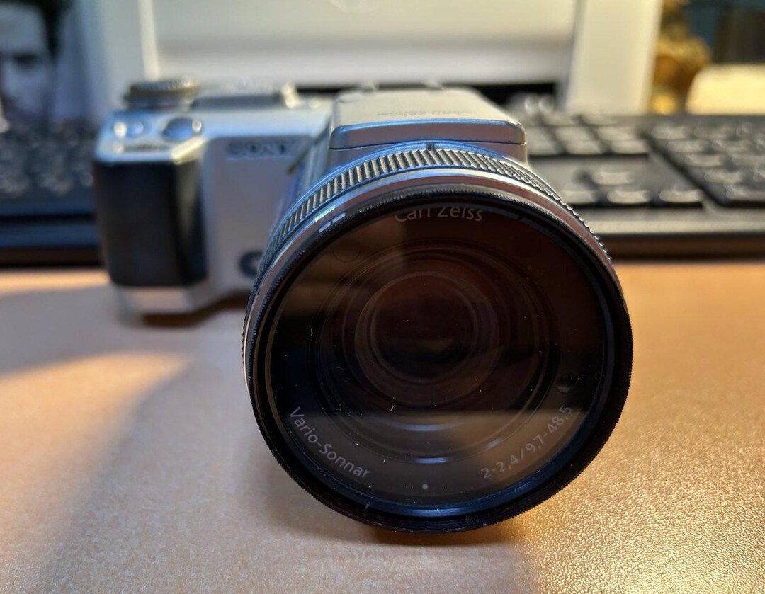 Sony Cyber-shot DSC-F717 5MP Digital Camera - for Parts - Etsy