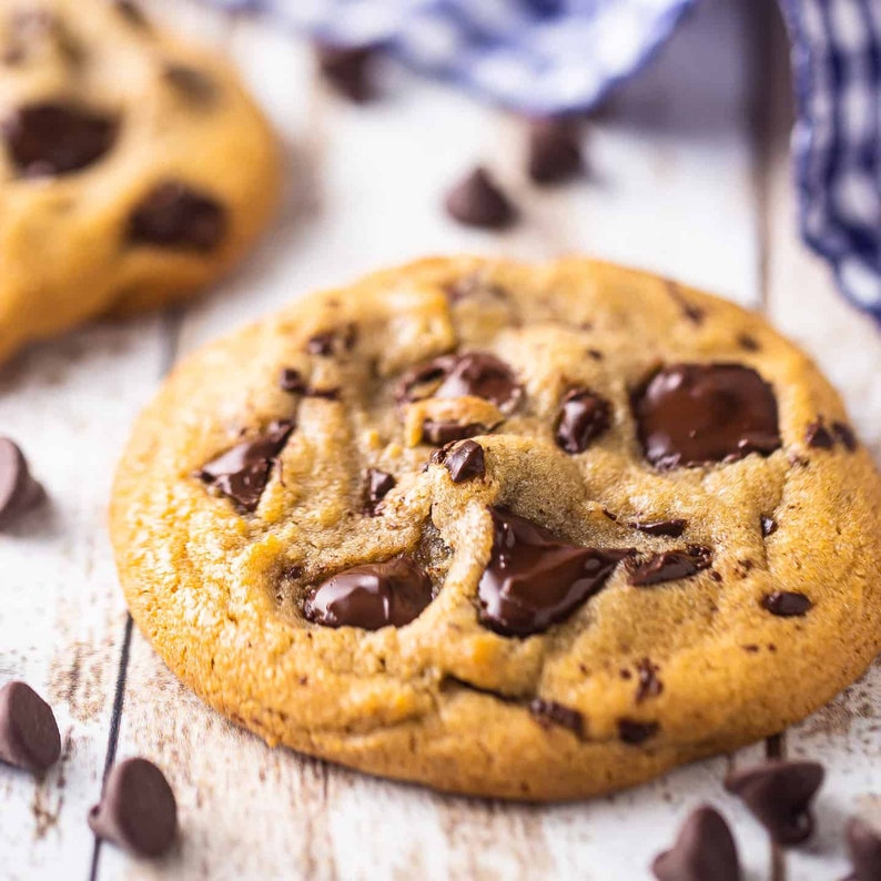 Gourmet Chocolate Chip Cookies - Handmade Organic Chocolate Chip ...