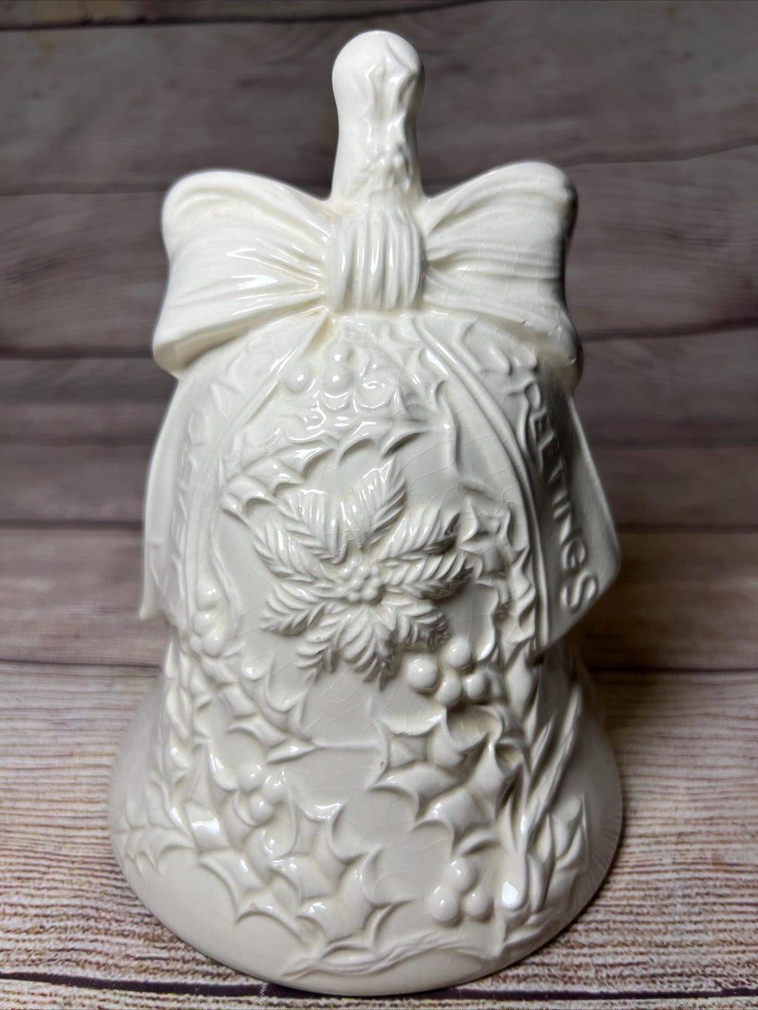 Vintage Ceramic Christmas Bell Figurine White Seasons Greetings 7.5x5.5 ...