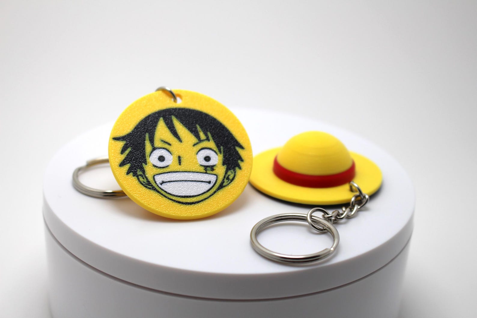 3d Printed One Piece, Luffy Straw Hat, Pirate Keychain - Etsy