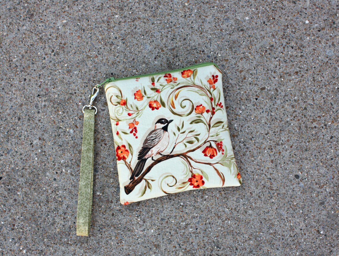 Bird Wristlet / Pouch / Coin Purse - Etsy