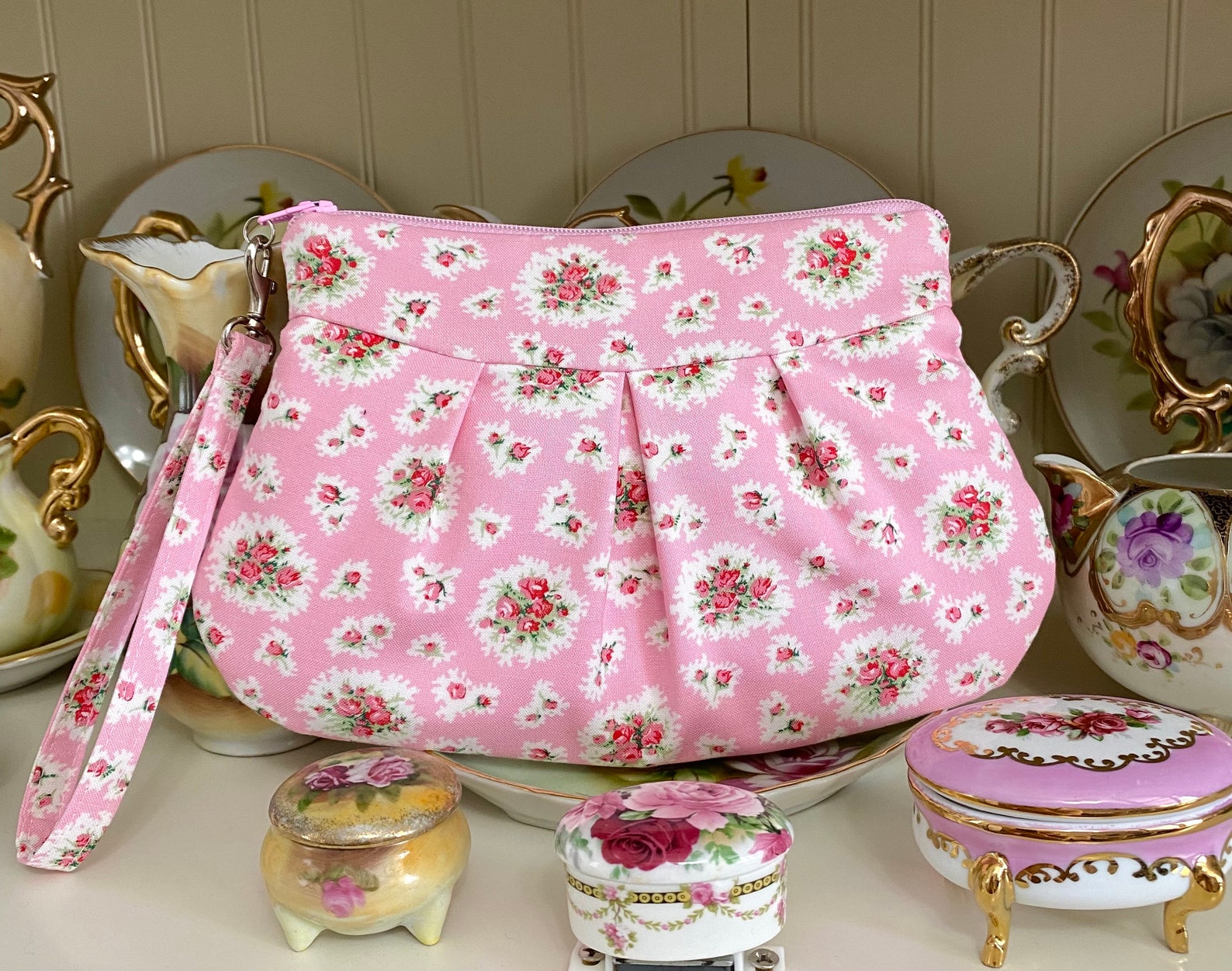 Rose Fabric Wristlet / Clutch - Etsy