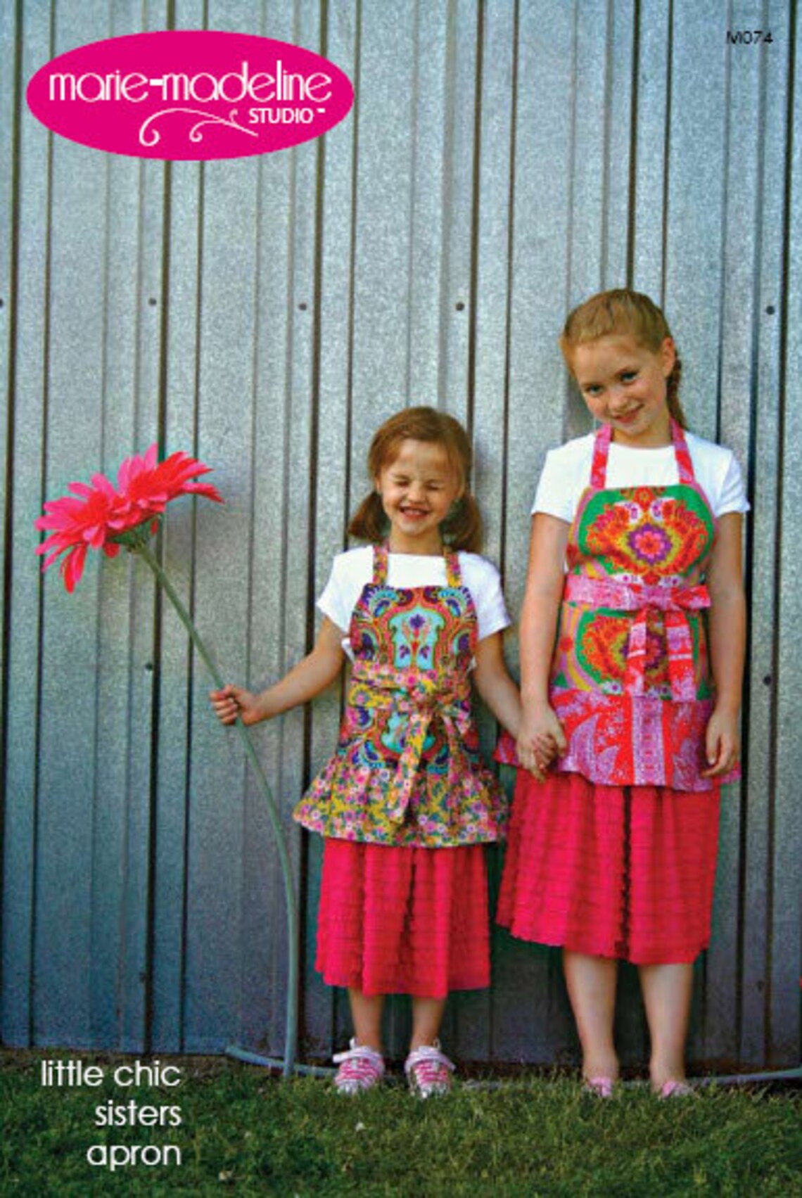 Little Chic Sisters Apron Pattern by Marie-madeline Studio (M074) - Etsy