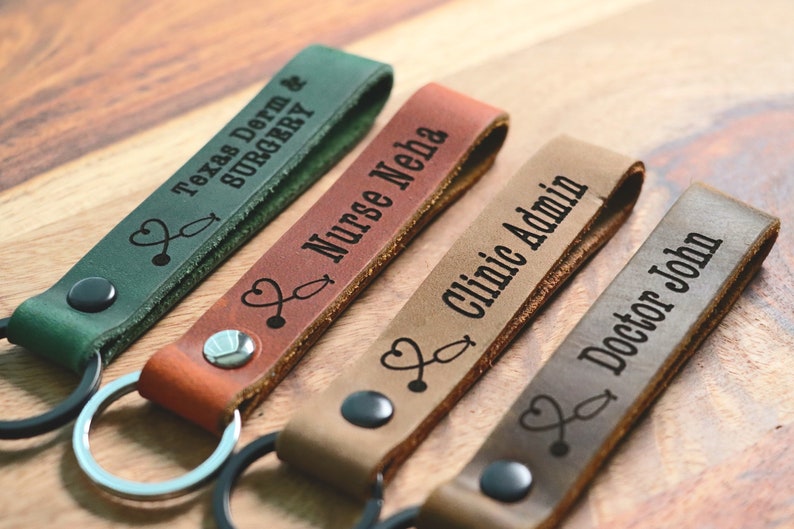 Clinic Owner Keychain, Personalized Doctor Keychain, Clinic Owner Gift ...