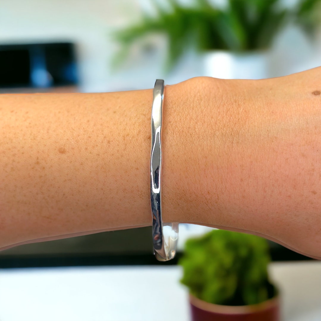 Sterling Silver Mobius Bangle | Twisted Silver Bracelet Bangle | Hammered Mobius Bangle | 925 ...
