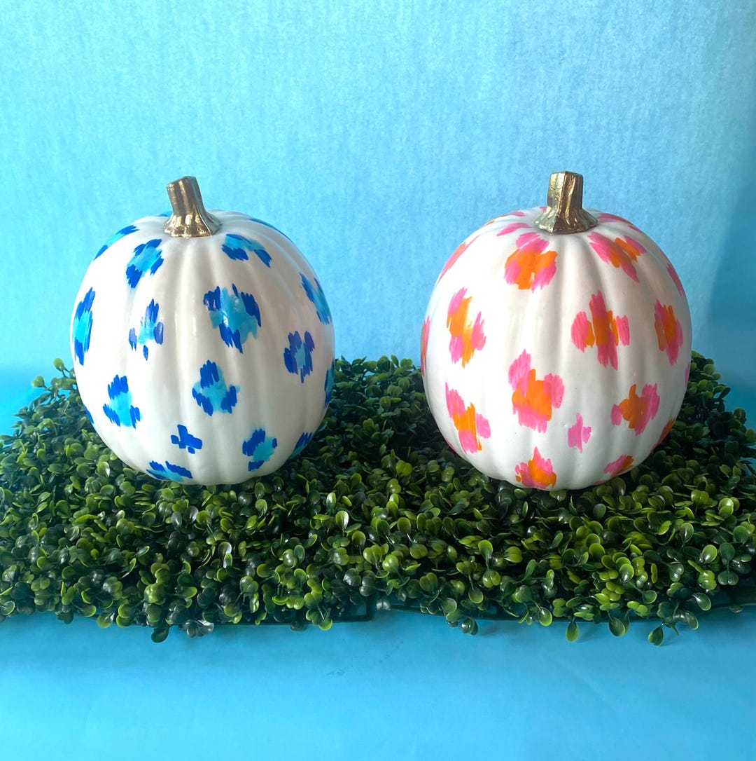 Abstract Animal Leopard Print Pattern Design Faux Painted Pumpkin ...