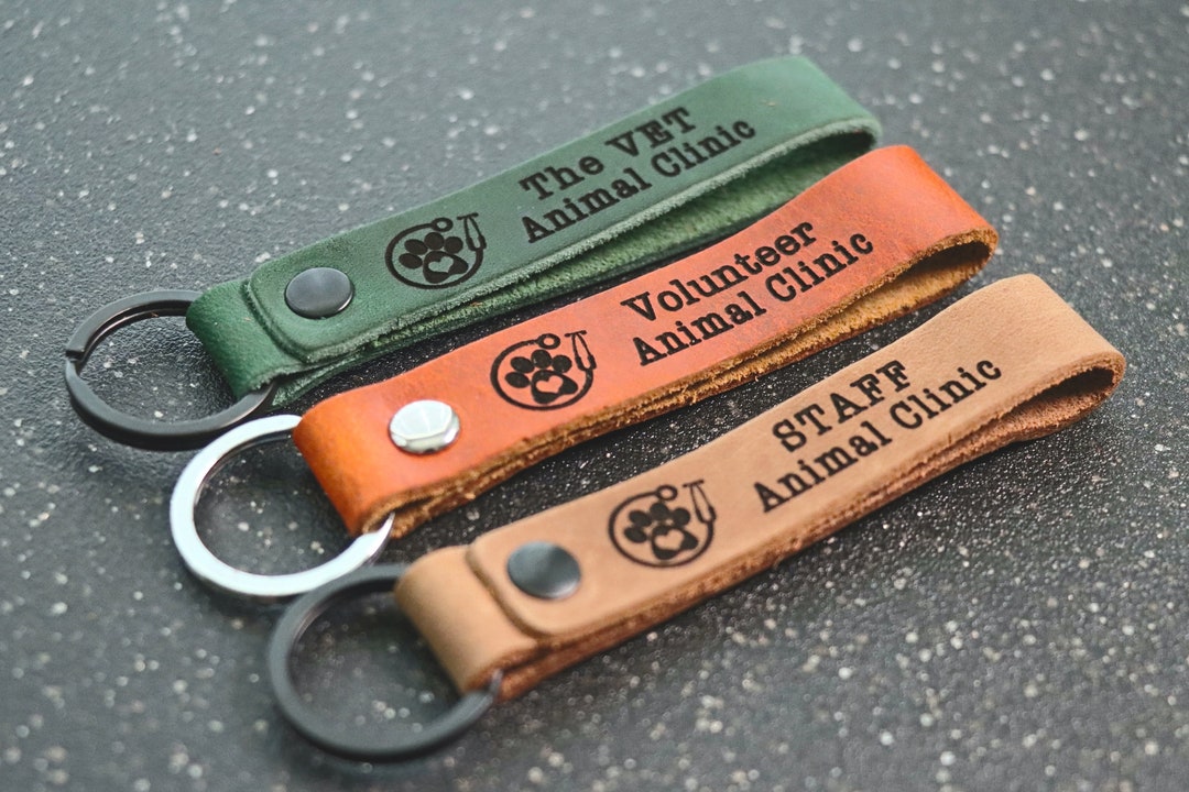 VET KEYCHAIN, LEATHER Veterinarian Keychain, Personalized Veterinarian ...