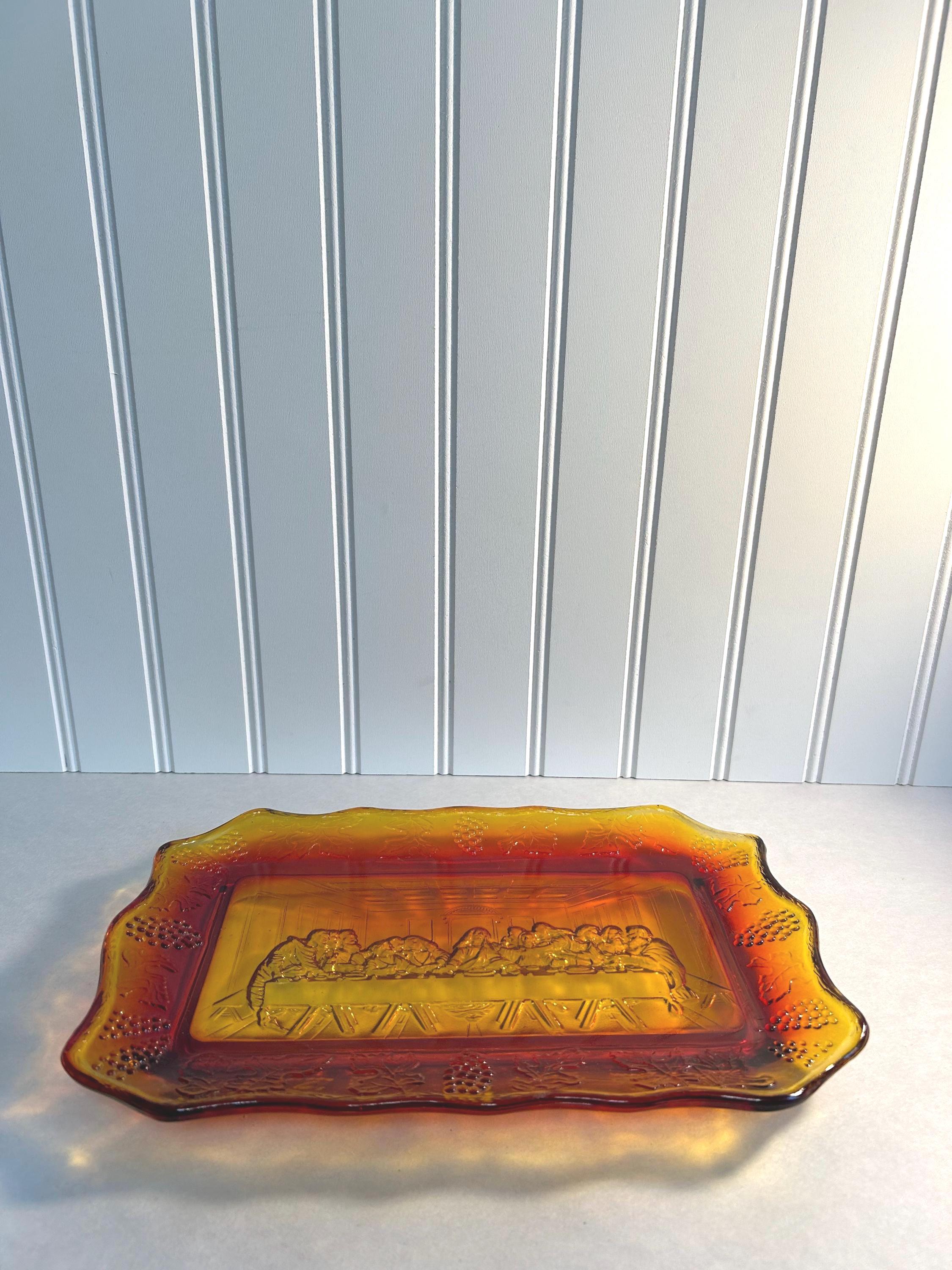 Vintage Last Supper Indiana Glass Bread Dish, Scalloped Edge, Raised ...