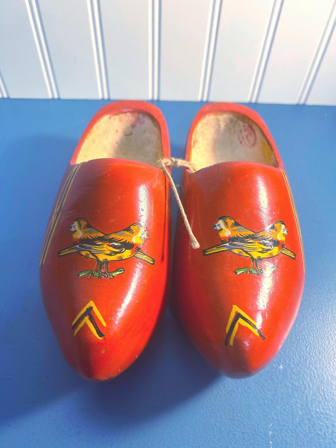 Vintage Hand Carved Solid Wood Red Clogs W/ Birds on Top ~ 7” - Etsy