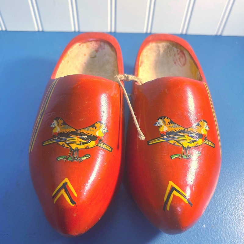Red Clogs - Etsy