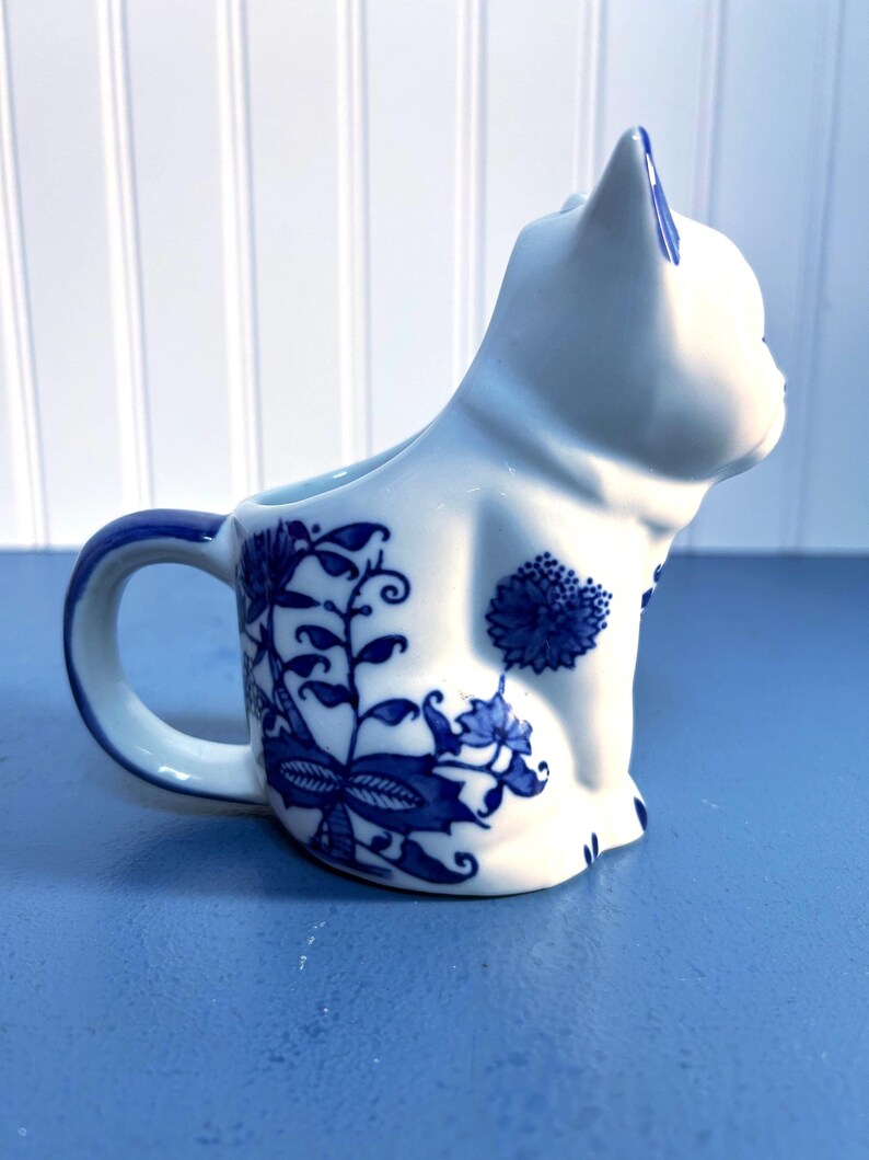 Vintage Cat Pitcher, Blue & White Creamer by Baum Bros. - Etsy