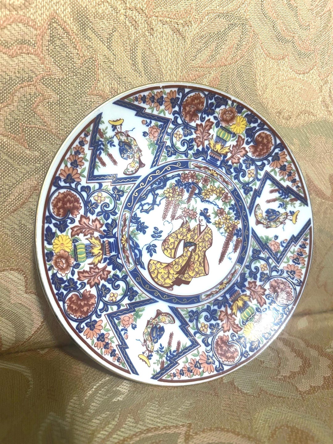 Japanese Imani Porcelain Plate: Geisha Design With Gold Trim (6.5") - Etsy