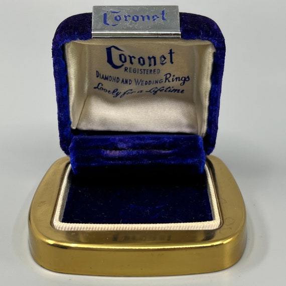 Vintage Coronet Velvet Ring Display Box - Gem
