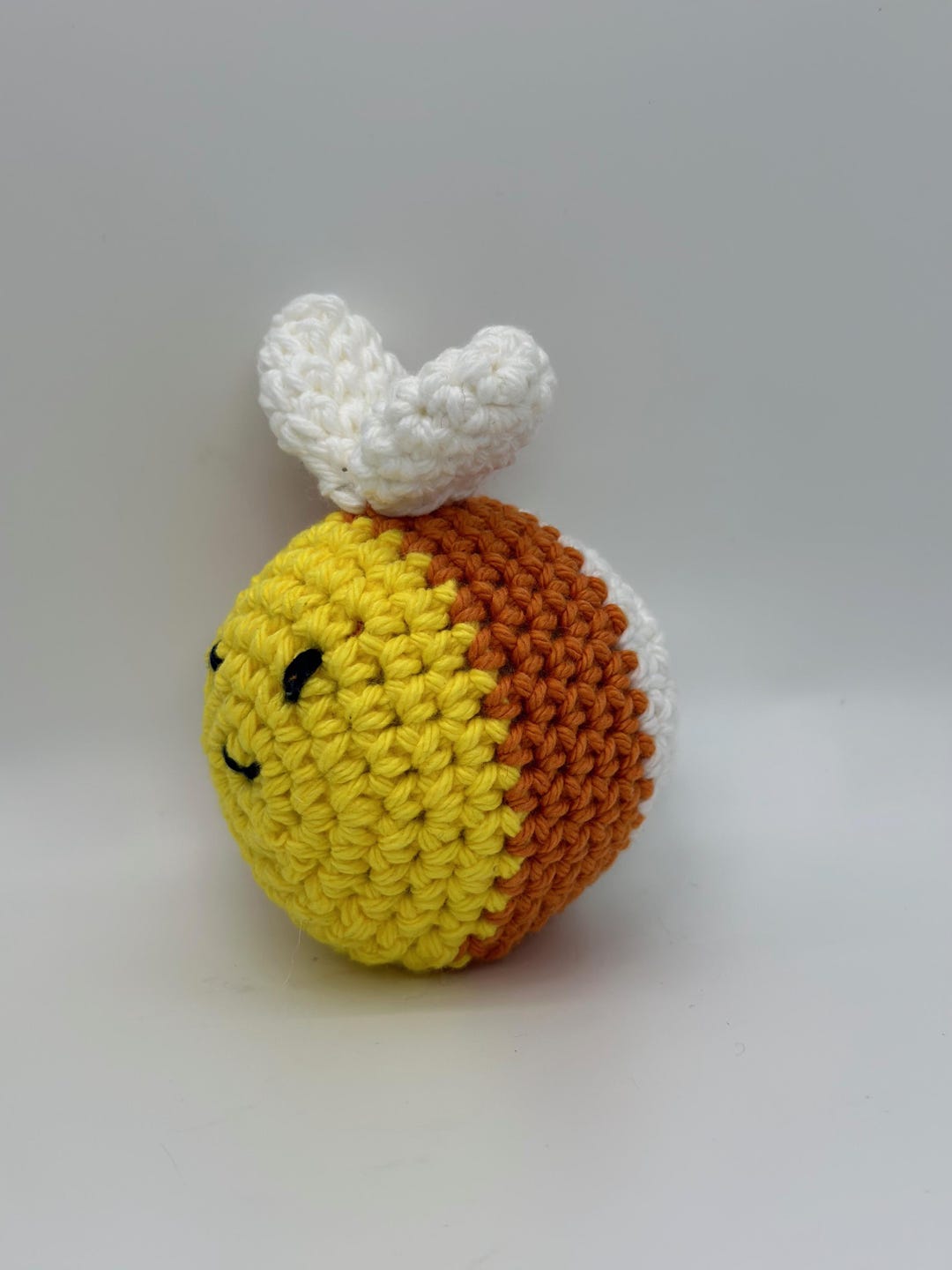 Crochet Candy Corn Bee, Crochet Home Decor Candy Corn Bumble Bee - Etsy