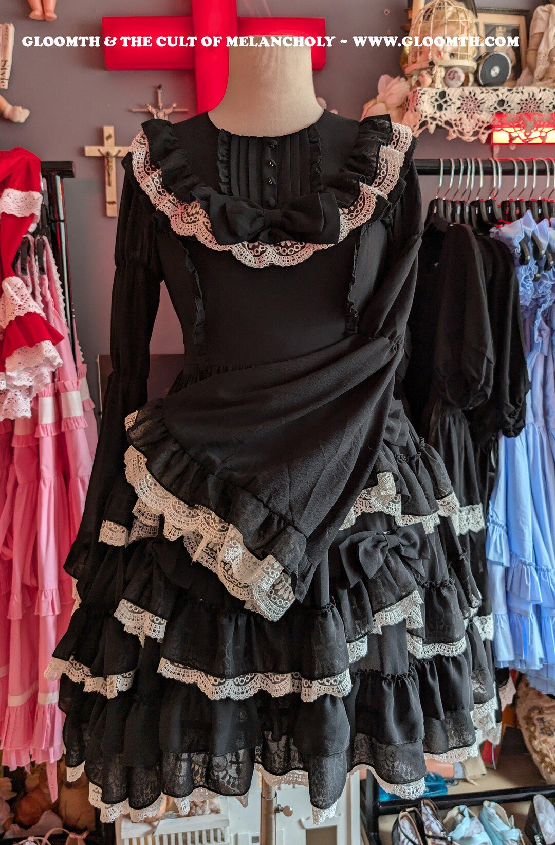 Gloomth Demon Court Chiffon Gothic Dress With Bell Sleeves White Lace ...