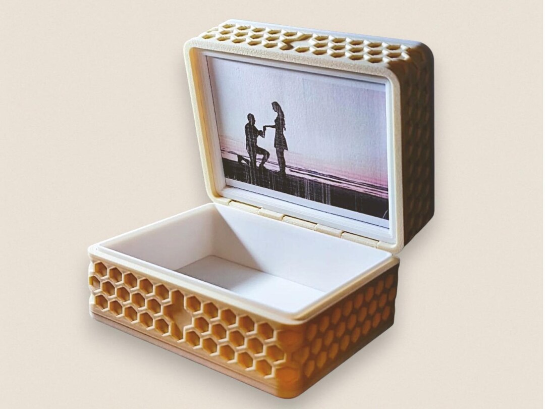 3D Printed Honeycomb Box: Small PLA Organizer With Lid - Etsy