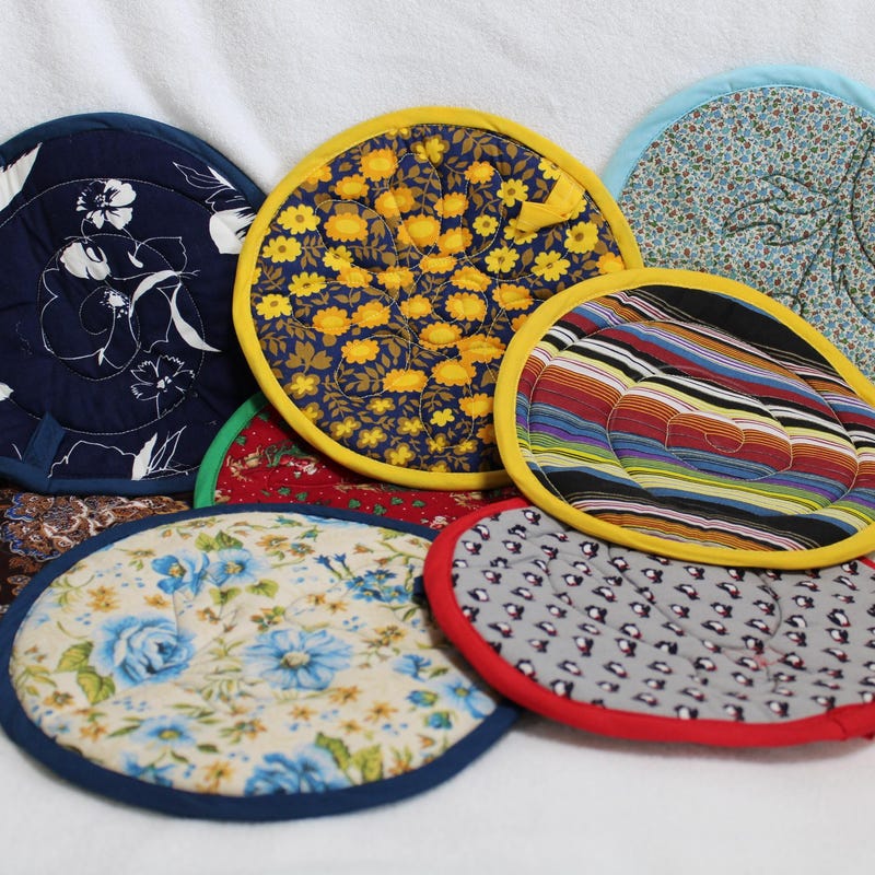 Round Potholders - Etsy