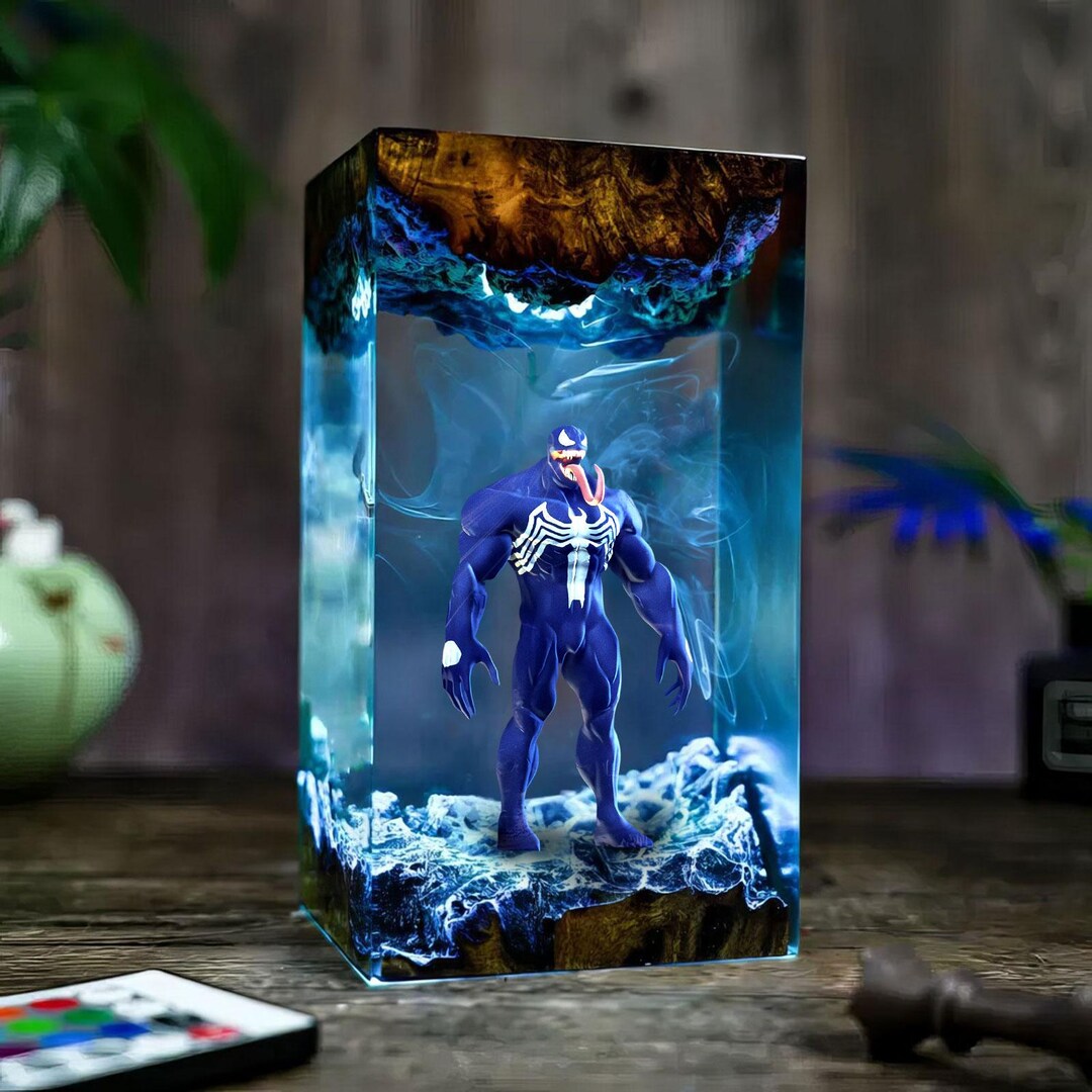Venom Resin Lamp, Resin Night Light, Movie Lamp, Personalized Gift ...