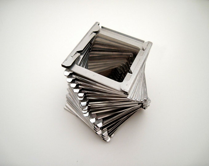 50 Vintage Metal Slide Frames 2x2 35mm Slides Metal - Etsy