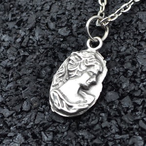 Hera the Queen of Gods Men Woman Silver Necklace Personalizable ...