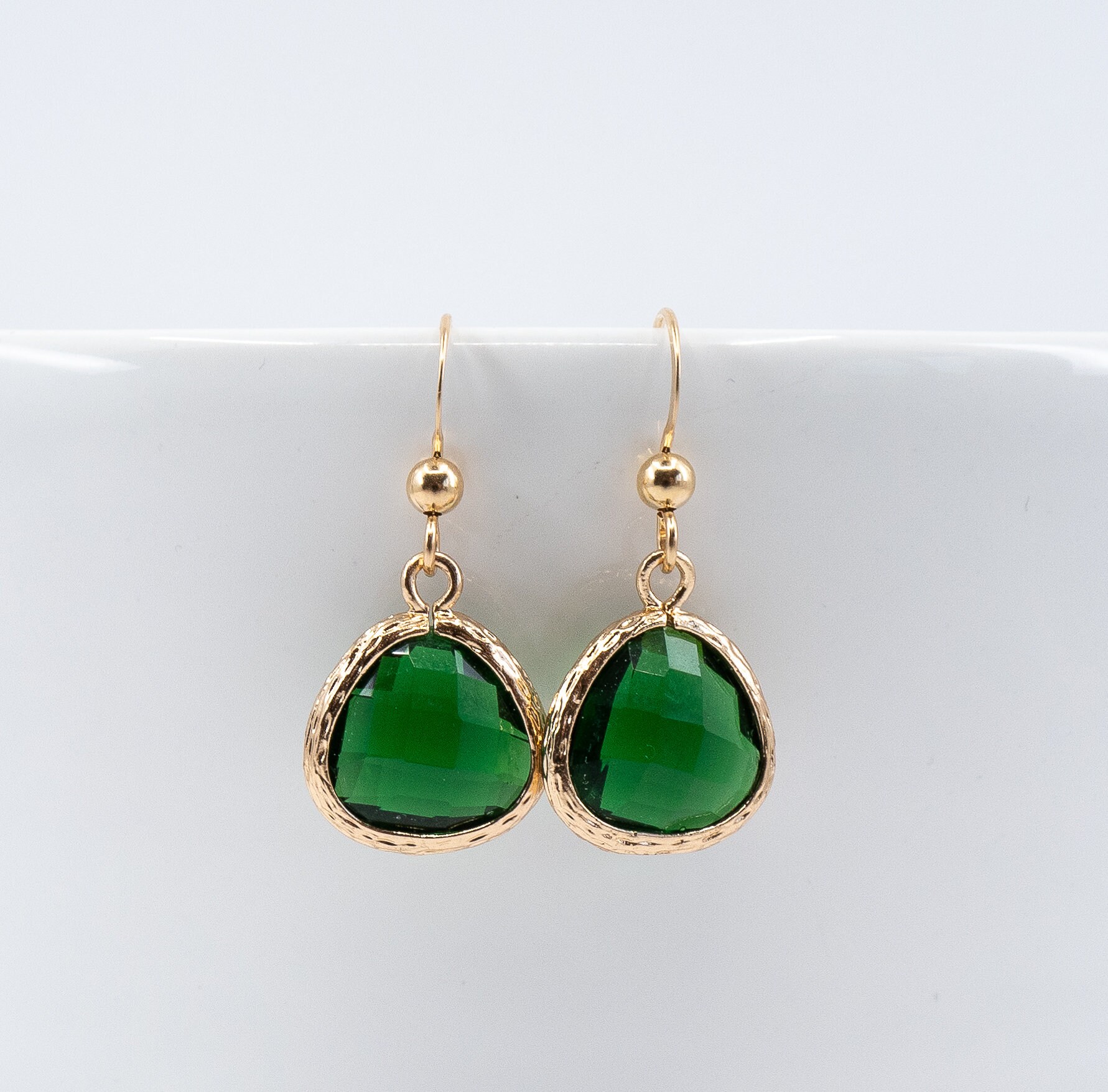 May Birthstone Earrings Emerald Gold Earrings May Earrings - Etsy 日本
