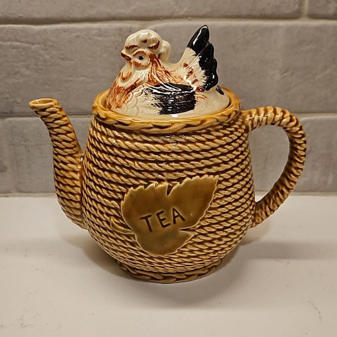 Teapot, Vintage Nesting Chicken - Etsy