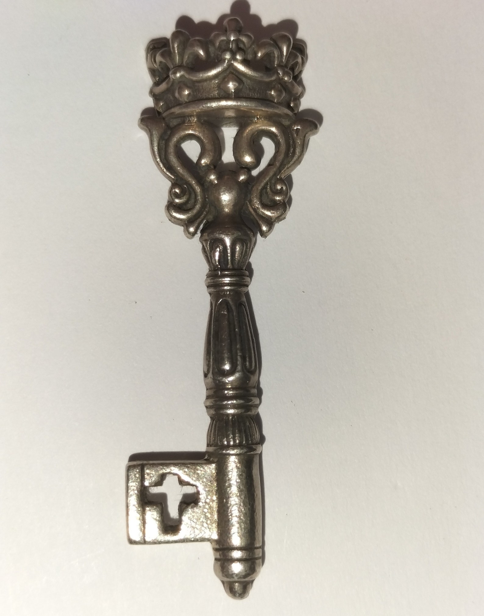 Antique Big Massive 13g Beautiful Sterling Silver Key With a Crown and ...
