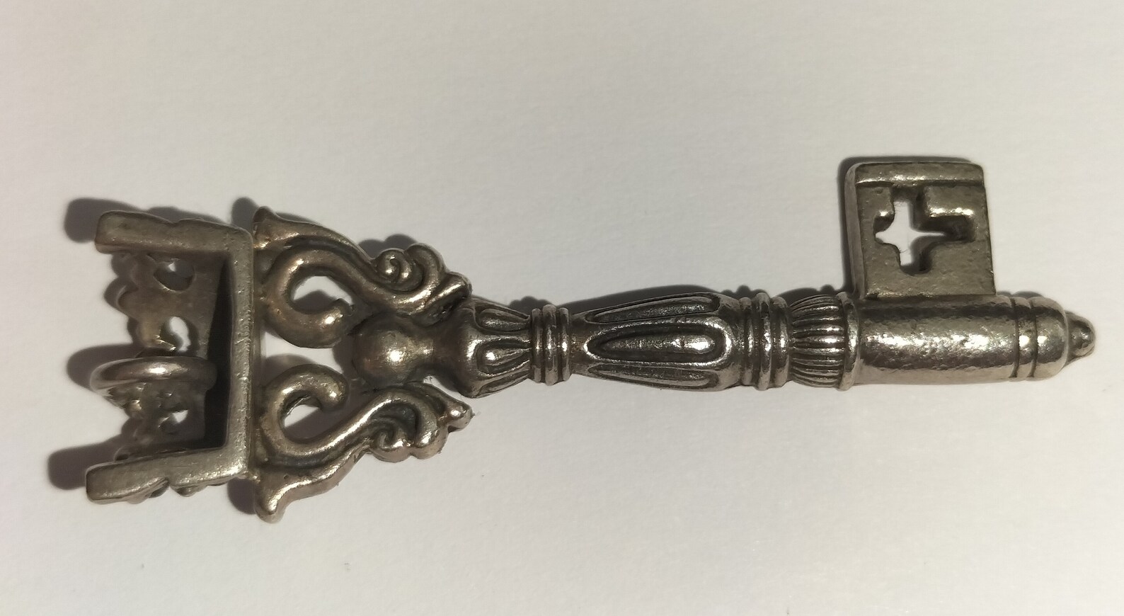 Antique Big Massive 13g Beautiful Sterling Silver Key With a Crown and ...