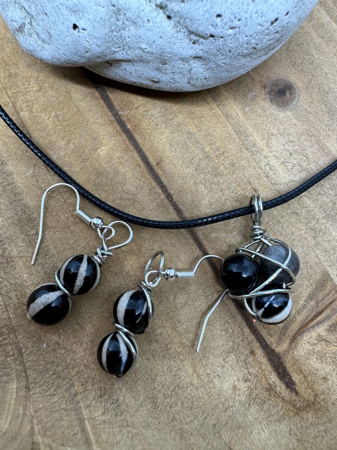 Black White Striped Jewelry Set Necklace Pendant & Earrings - Etsy