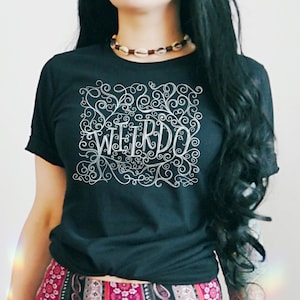 Weirdo Wrought-iron Gate Style Hand-lettered Goth T-shirt - Etsy Canada
