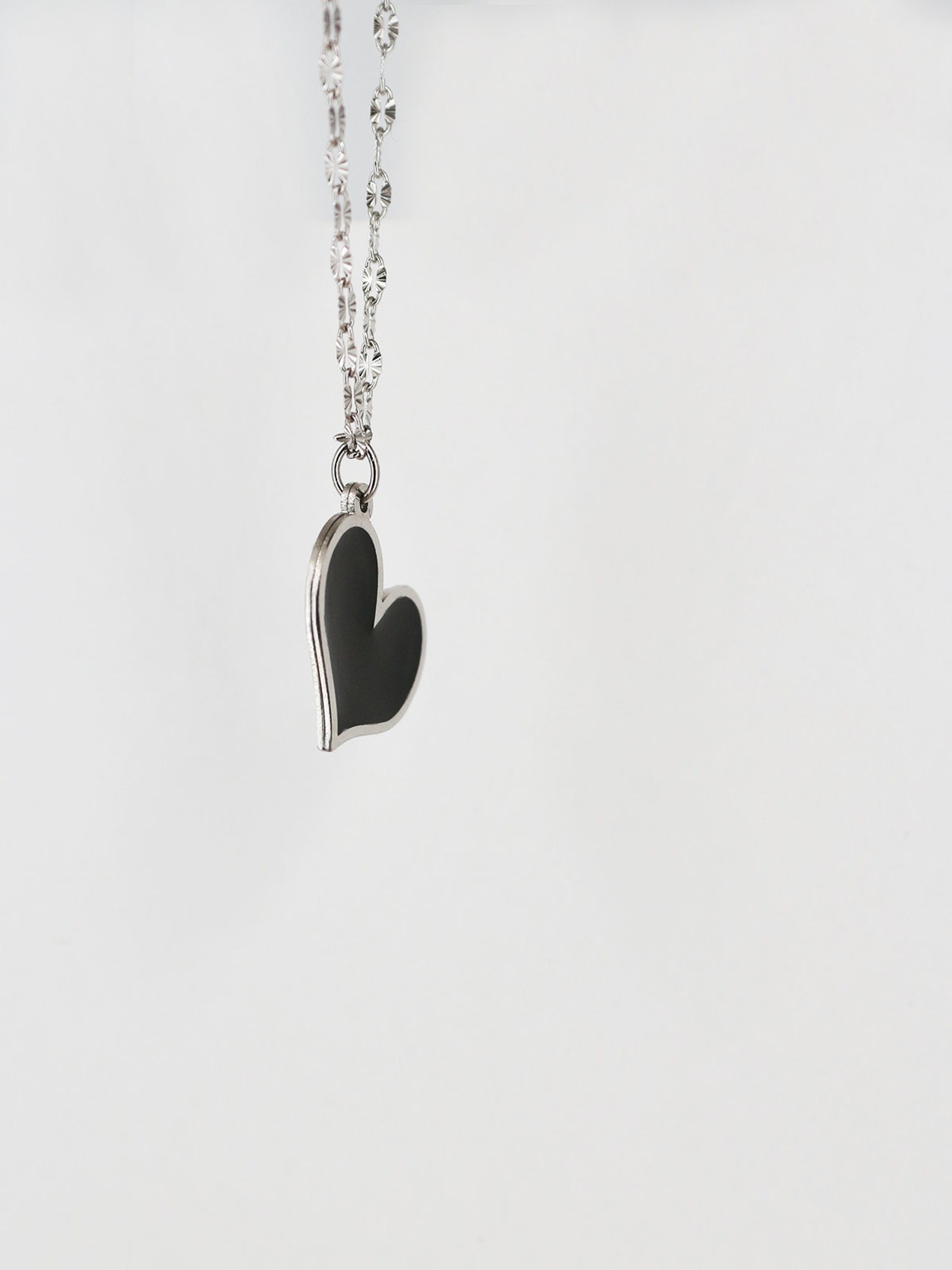Personalized Heat-activated Magic Heart Necklace With Hidden Picture - Etsy