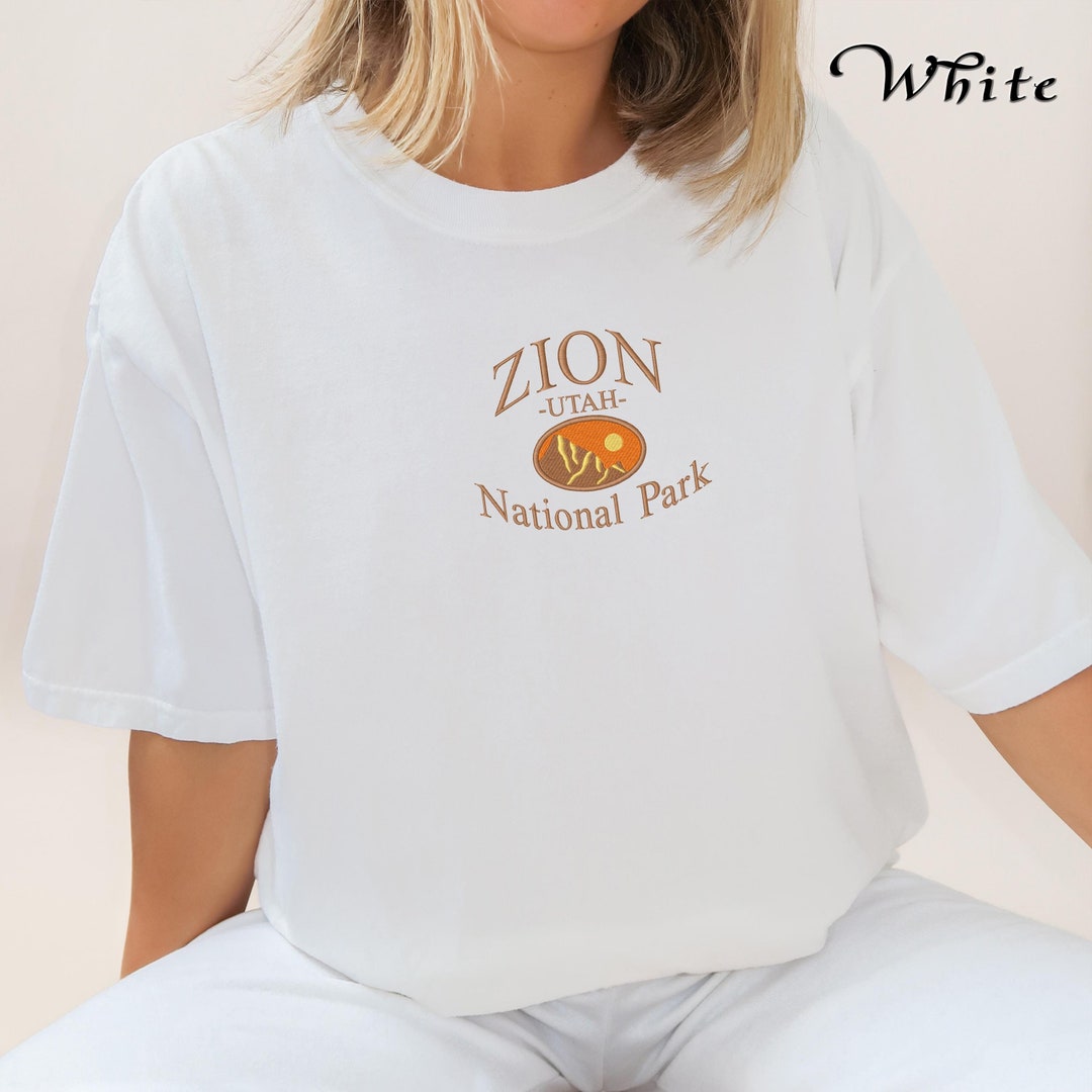 Embroidered Zion National Park T-shirt, Gift for Nature Lovers Tee ...