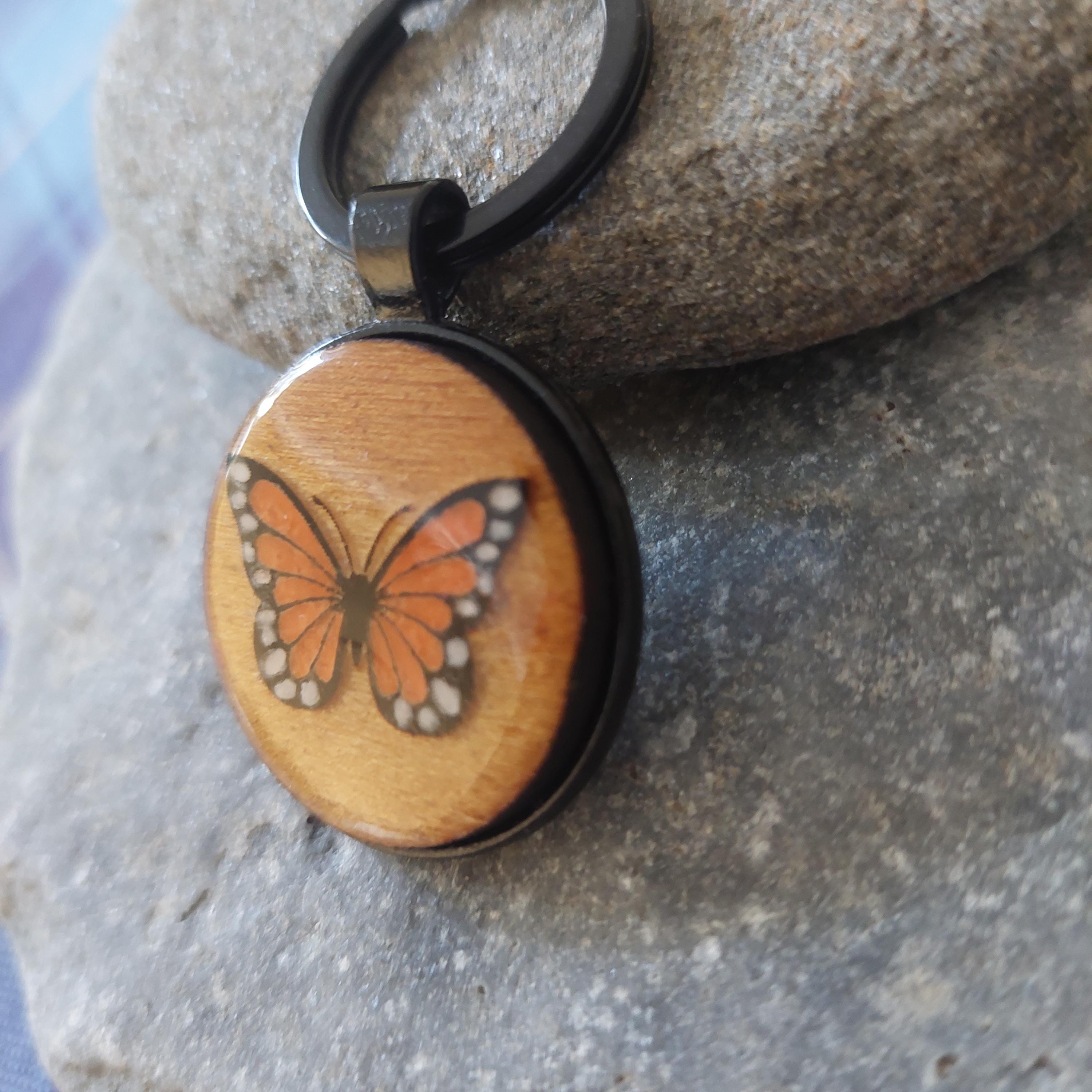 Monarch Butterfly Wooden Keychain, Hand-painted Resin Keyring - Etsy