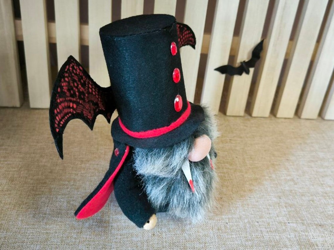 Vampire Gnome Sewing Pattern: DIY Halloween Decor (PDF Pattern) - Etsy