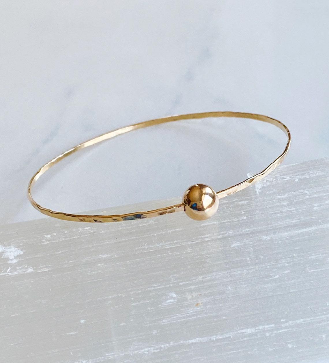 Modern Gold Ball Bangle - Etsy